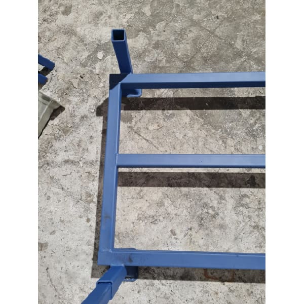 Extended Metal Post Pallet (2-5m) - With 1.2m Demountable Legs £370