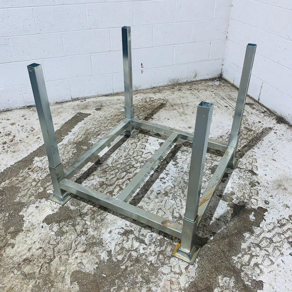 Large Galvanised Metal Post Pallet + Demountable Legs Only £62+VAT ...