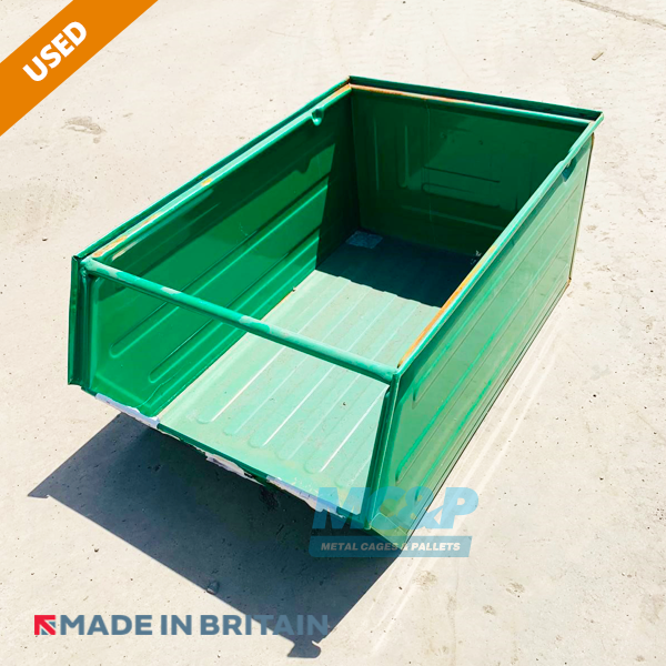 Metal Solid Parts Stillage - £12+vat USED